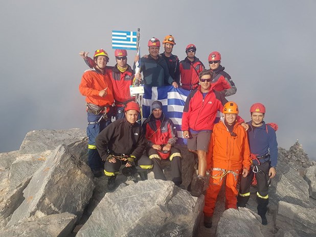 Eκπαιδευτική ανάβαση ανδρών της ΕΜΑΚ στον Ολυμπο (Εικόνες ...