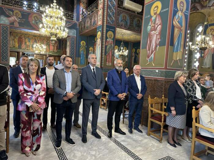 Γιόρτασε τα ονομαστήρια του ο Μητροπολίτης Ελασσώνος κ. Χαρίτων – Ευχές ...
