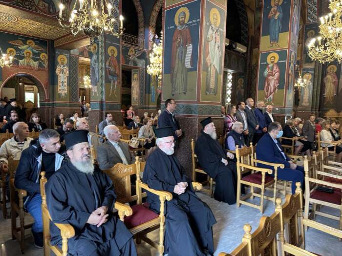 Γιόρτασε τα ονομαστήρια του ο Μητροπολίτης Ελασσώνος κ. Χαρίτων – Ευχές ...
