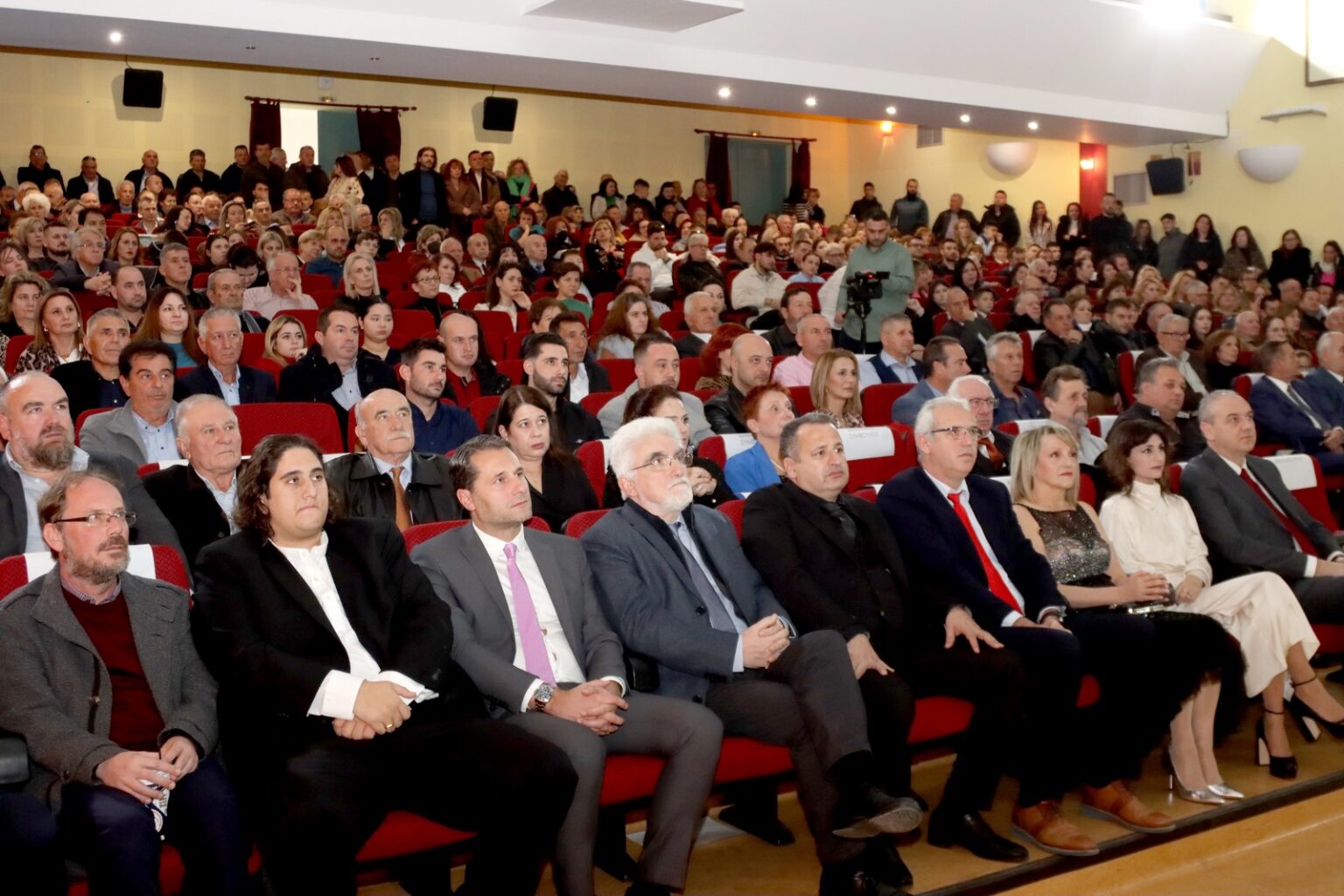 Η ορκωμοσία της νέας Δημοτικής Αρχής του Δήμου Ελασσόνας (ΦΩΤΟ ...