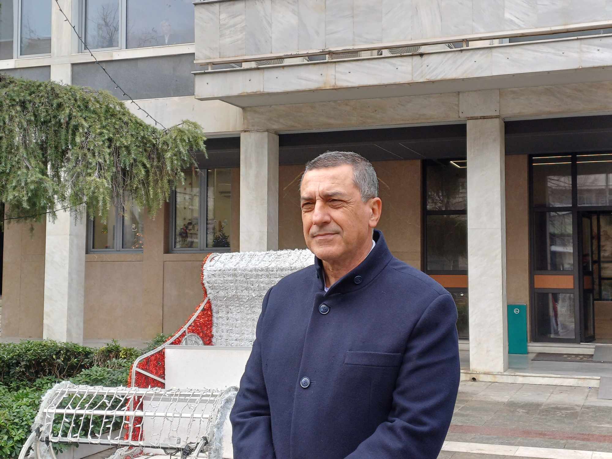 Ανέλαβε επίσημα καθήκοντα ο νέος περιφερειάρχης Θεσσαλίας Δημήτρης ...